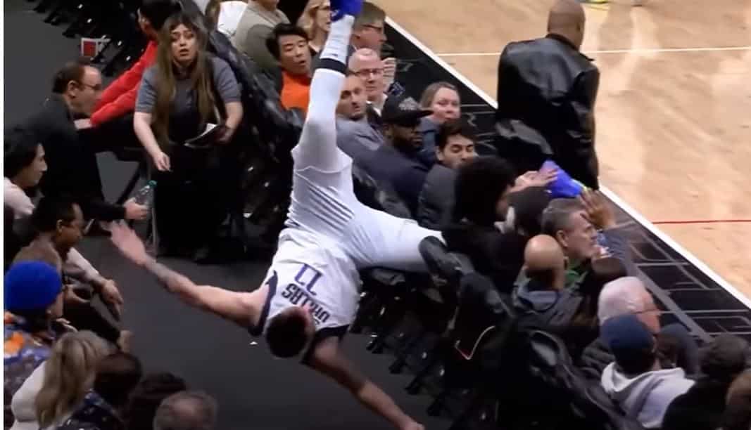 Luka Doncic gives Mavs fans a big scare after hard fall vs. Clippers