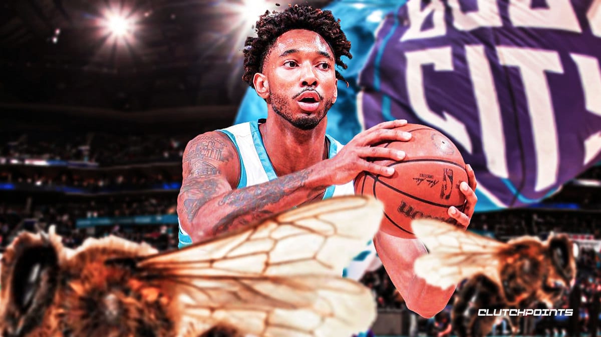 Hornets sign Leaky Black to two-way contract