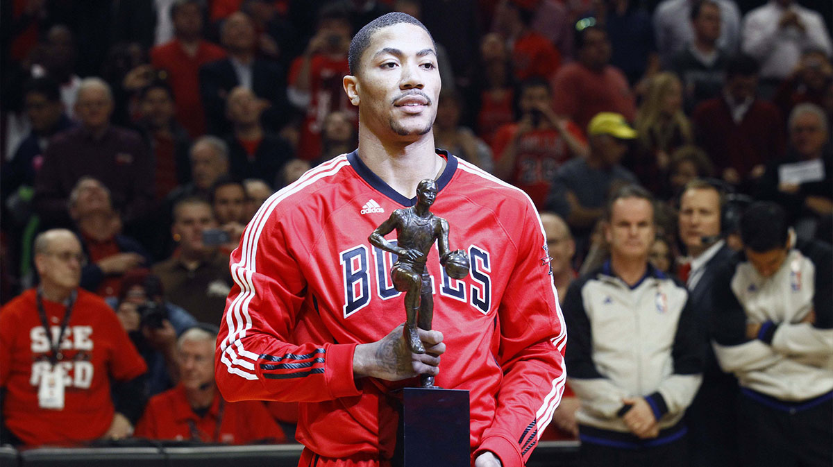 Bulls news: Scottie Pippen sends message to Derrick Rose before jersey ...