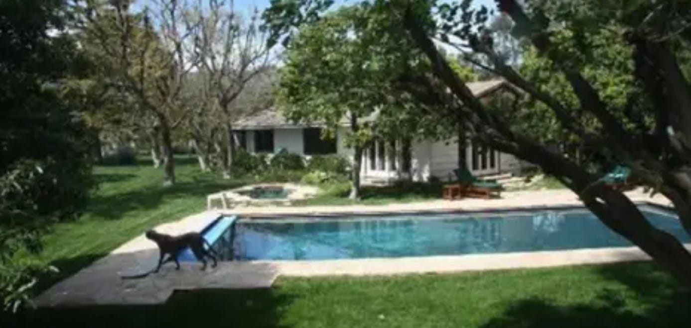 Inside Jack Nicholson's $4.25 million house, with photos