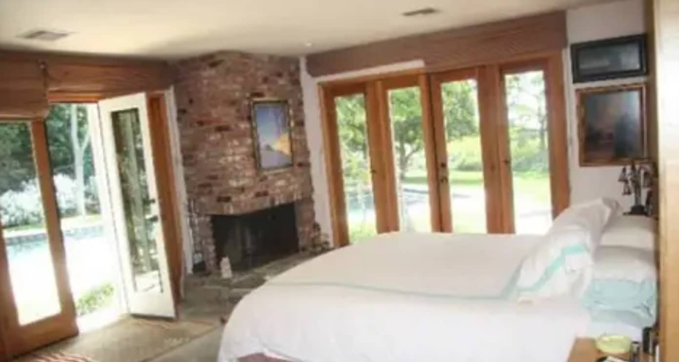 Inside Jack Nicholson's $4.25 million house, with photos