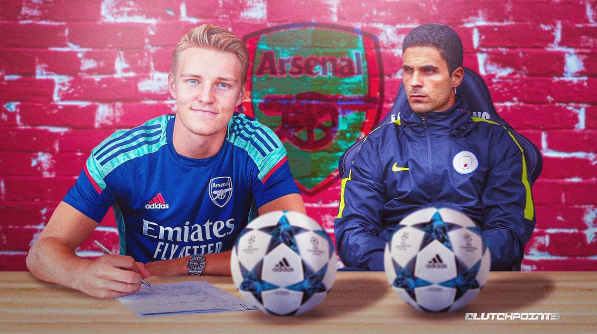 Martin Odegaard officially signs a new contract at Arsenal