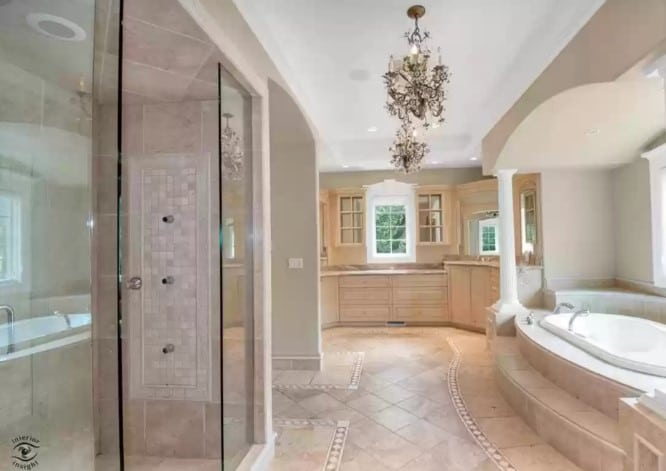 Inside Scottie Pippen's $2 million mansion, with photos