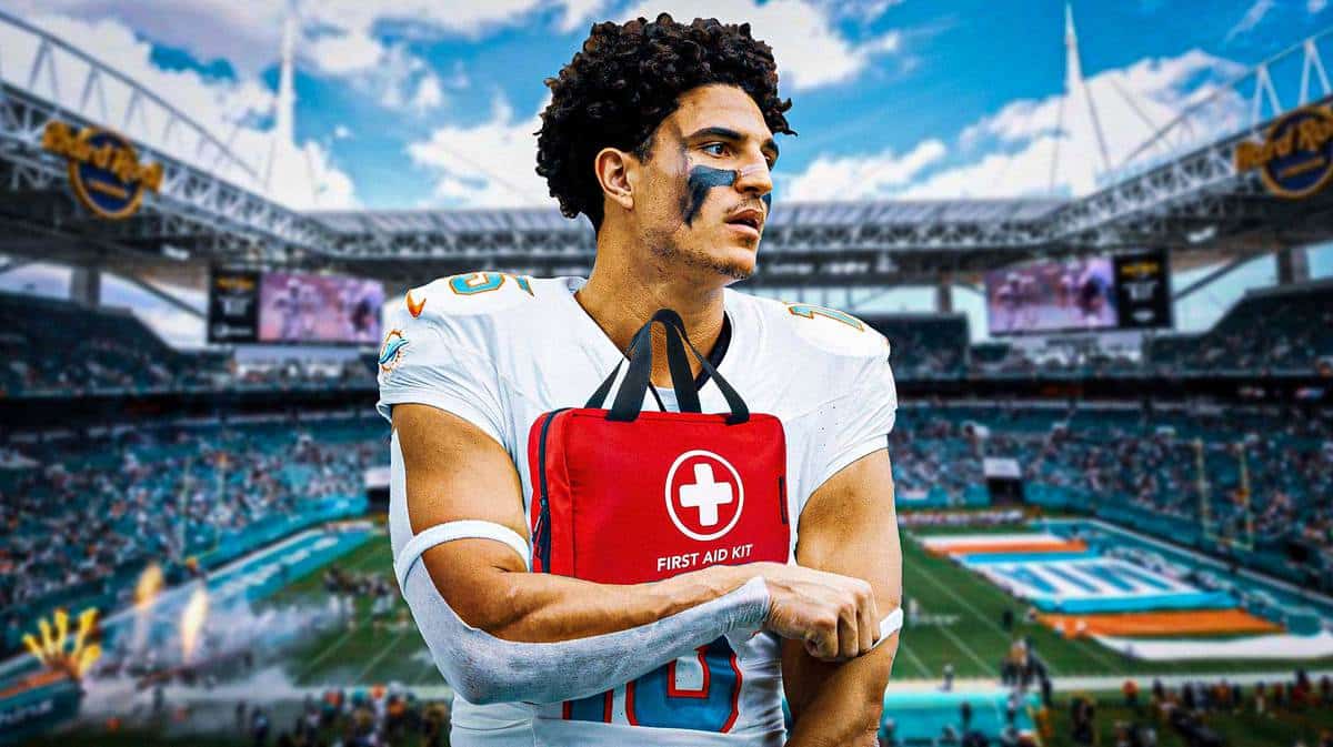 Dolphins' Jaelan Phillips suffers season-ending injury vs Jets
