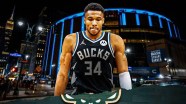 Bucks Giannis Antetokounmpo Has Serious Message On How To Improve Defense Bucks Giannis Antetokounmpo Has Serious Message On How To Improve Defense