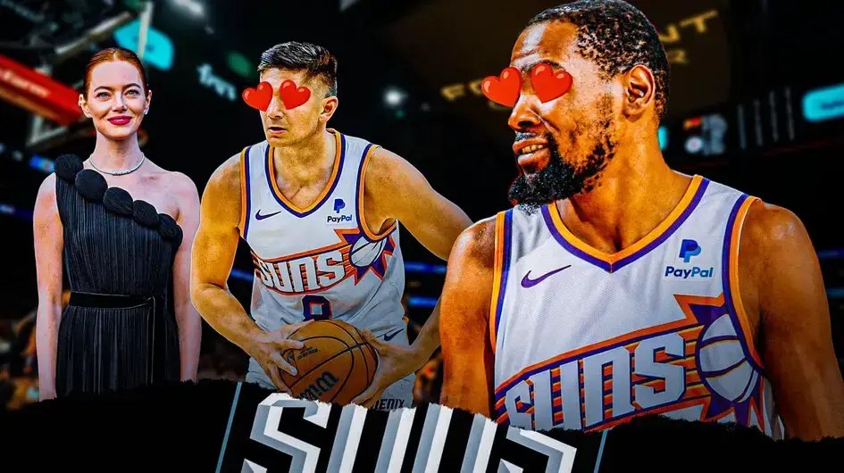 Kevin Durant, Grayson Allen react to Emma Stone waving at Suns bench