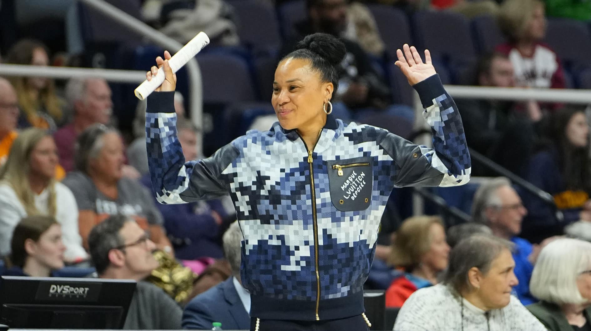 Dawn Staley's immediate reaction to near collapse vs. Indiana
