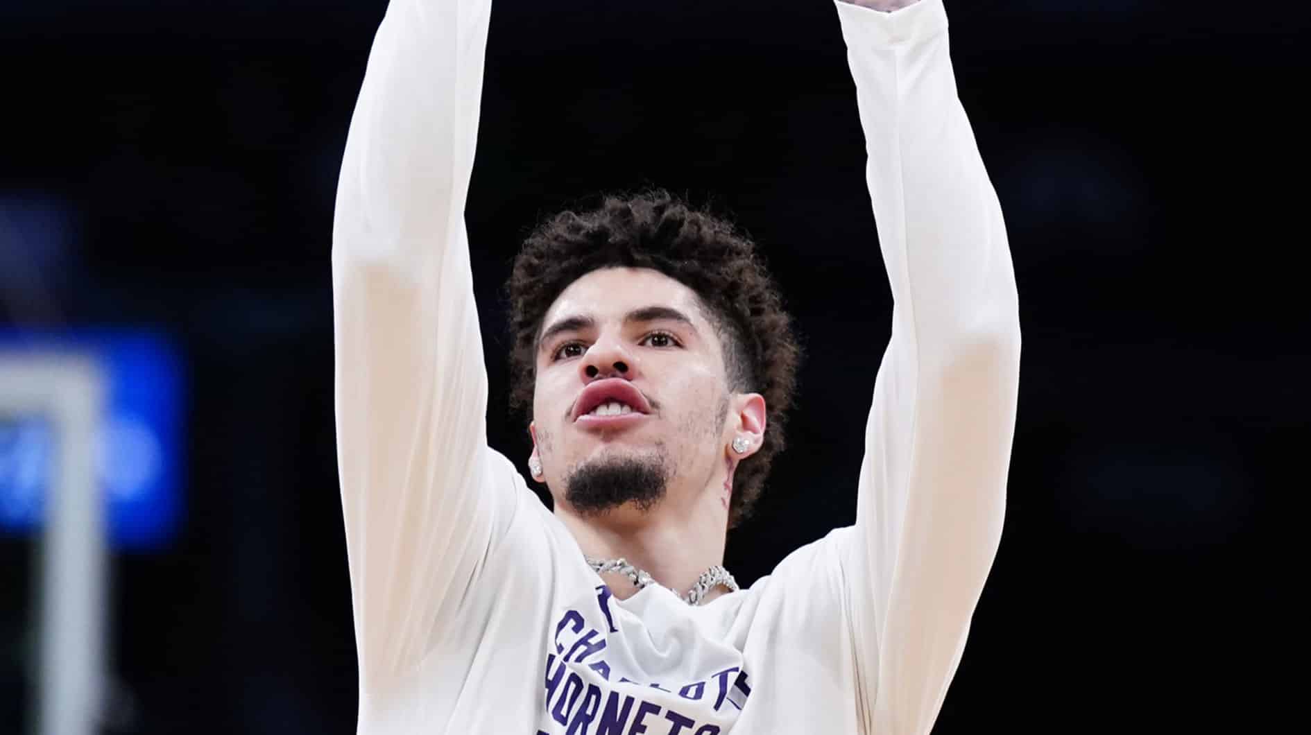LaMelo Ball's bonkers new tattoo has Hornets, NBA fans thinking of a ...