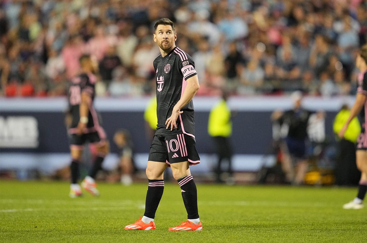 Inter Miami's Lionel Messi bags wild long-range goal vs. Sporting KC