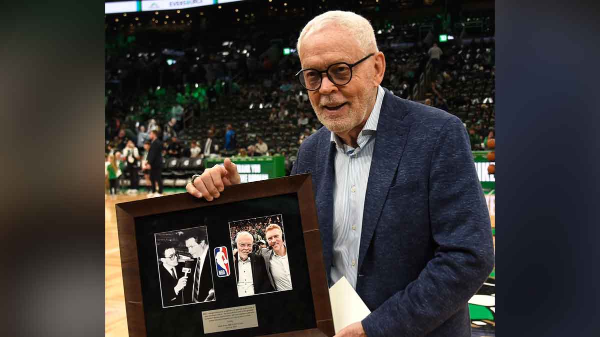 Celtics' Mike Gorman goes viral amid emotional farewell to legendary career
