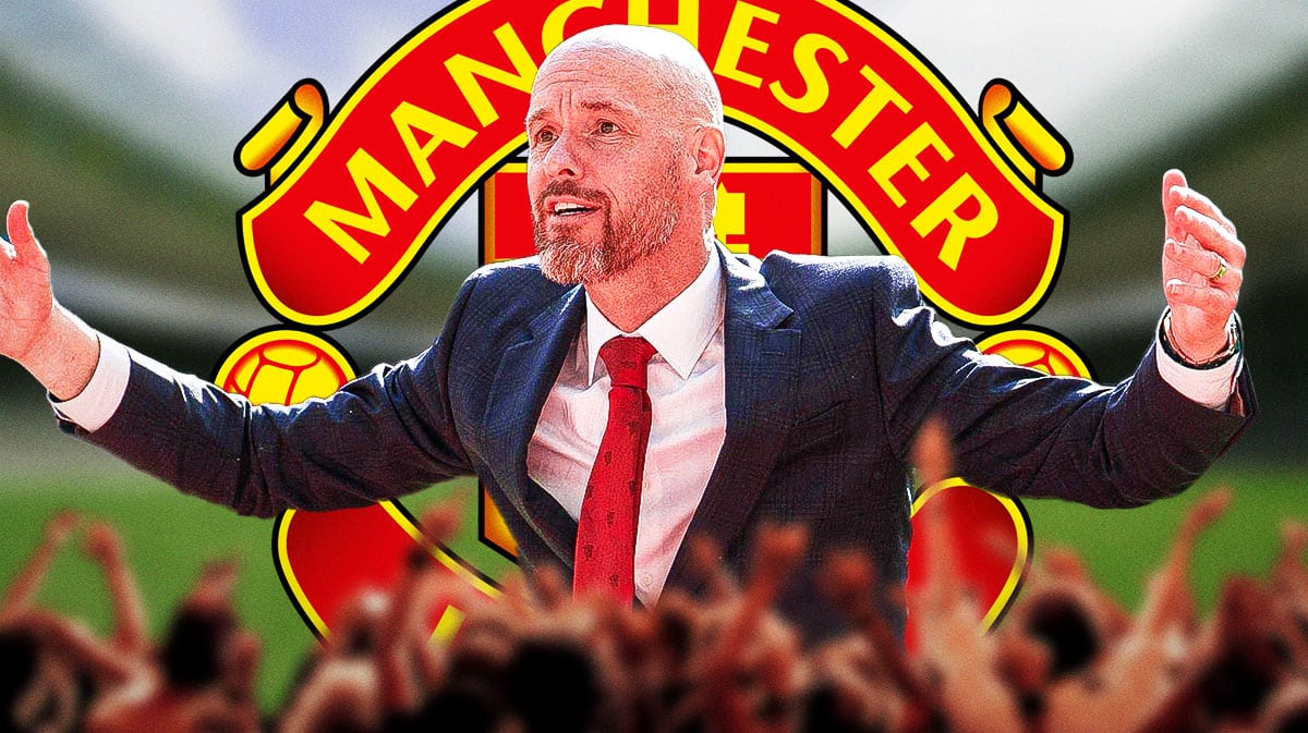 Manchester United officially release six players as free agents