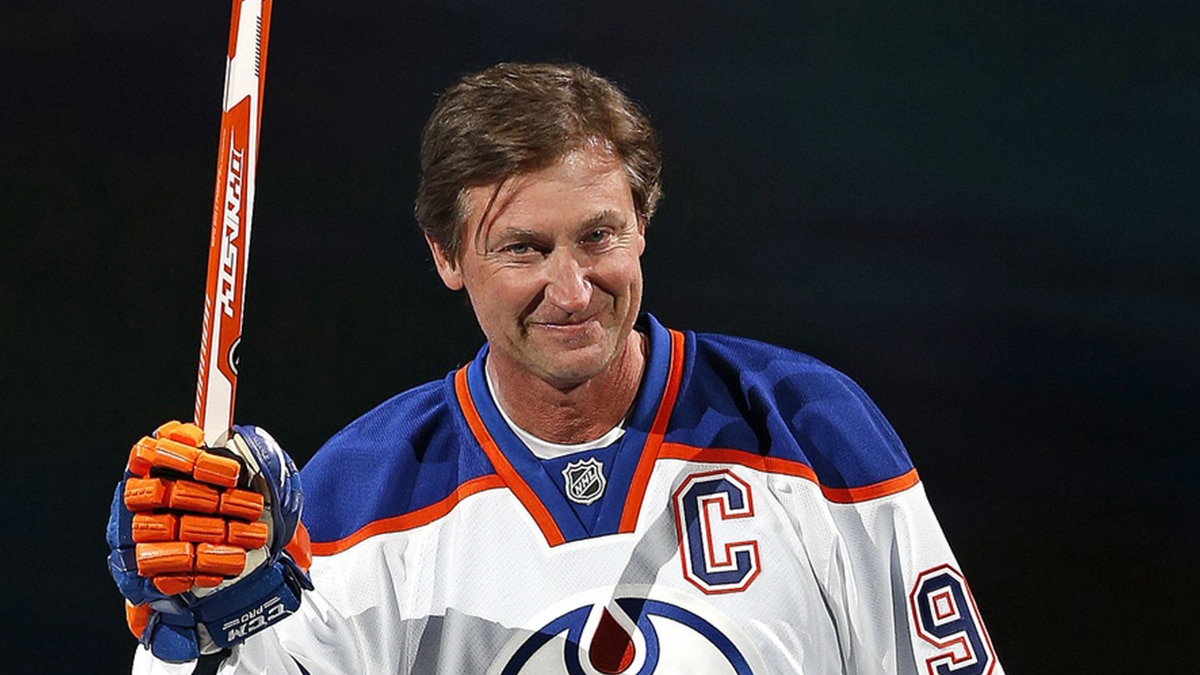 Wayne Gretzky game-used hockey stick sells for bonkers money