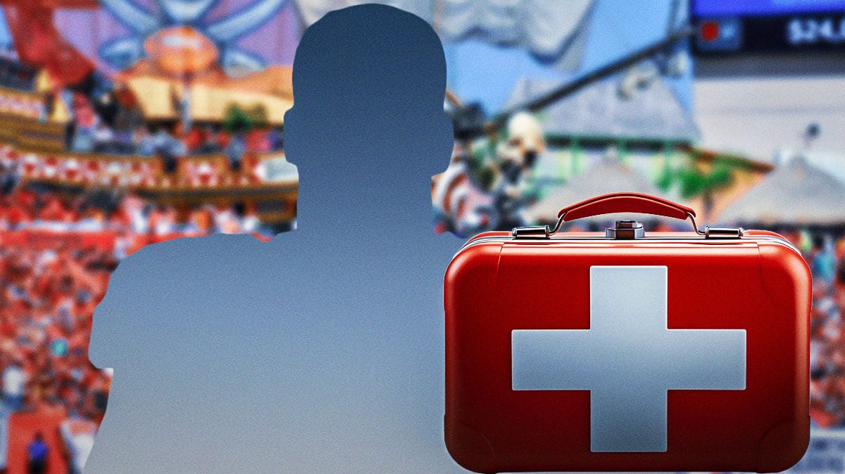 Buccaneers' rising star carted off field with apparent leg injury at ...