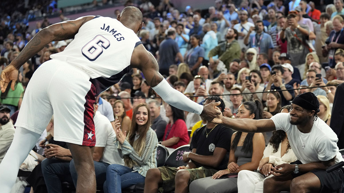 Lakers' Bronny James takes to old stomping grounds in latest workout