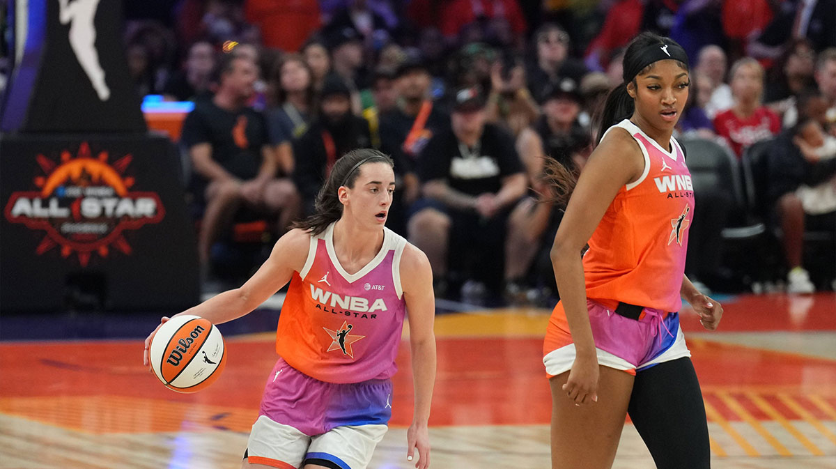 Caitlin Clark-Angel Reese rivalry draws Larry Bird-Magic Johnson comparison