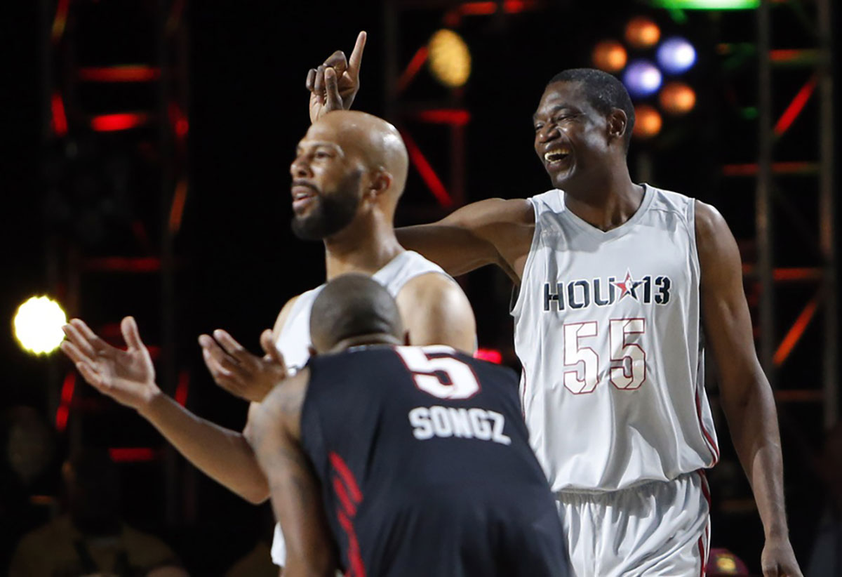 Dikembe Mutombo's most iconic finger wag moments