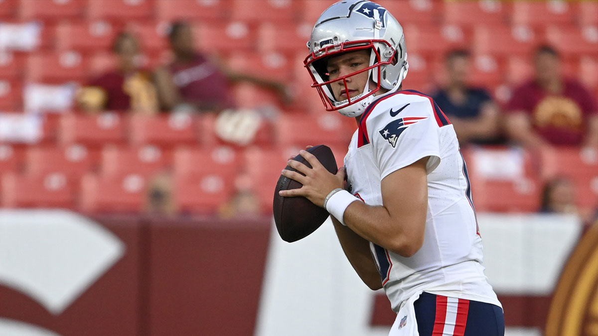 Patriots' Jacoby Brissett reveals what Drake Maye told him after ...
