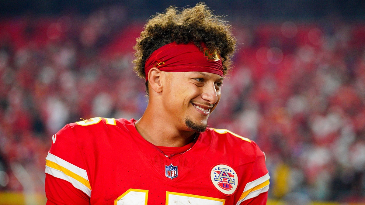 10 biggest contracts in NFL history according to total value