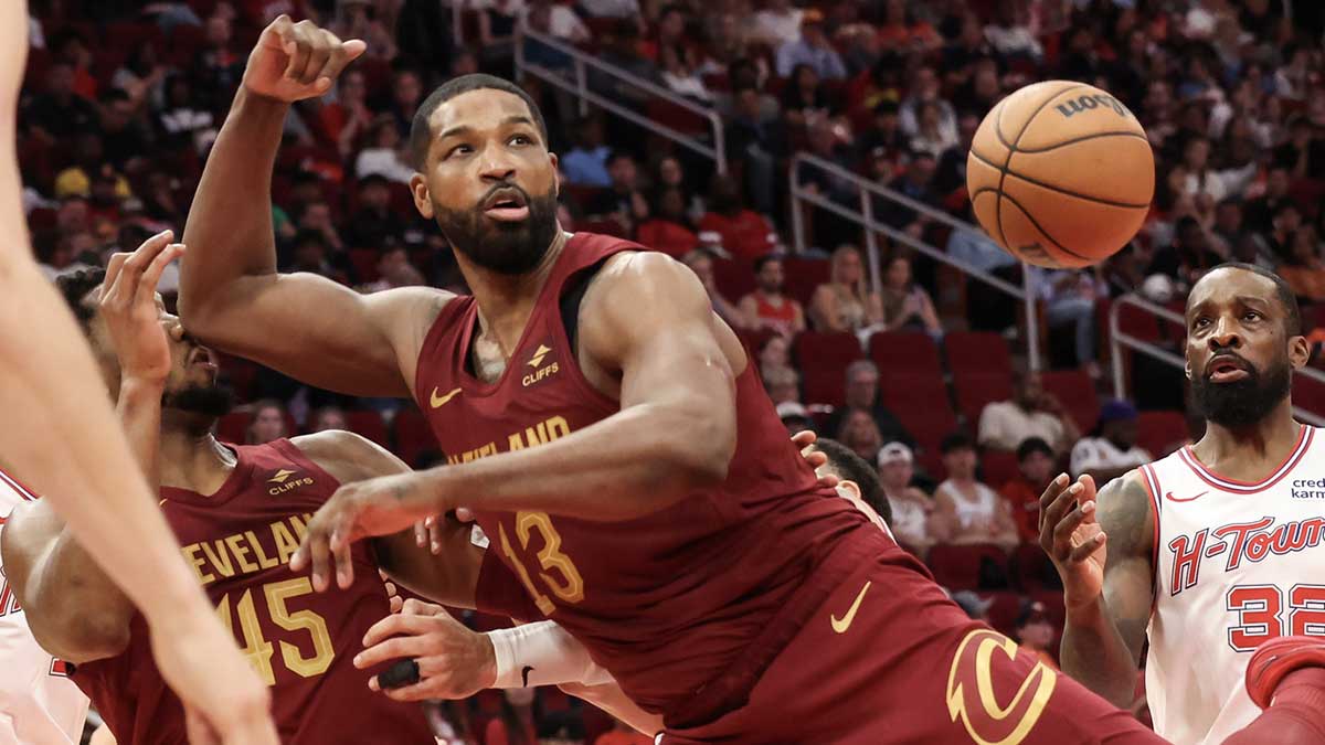 How Tristan Thompson signing impacts Cavs roster decisions