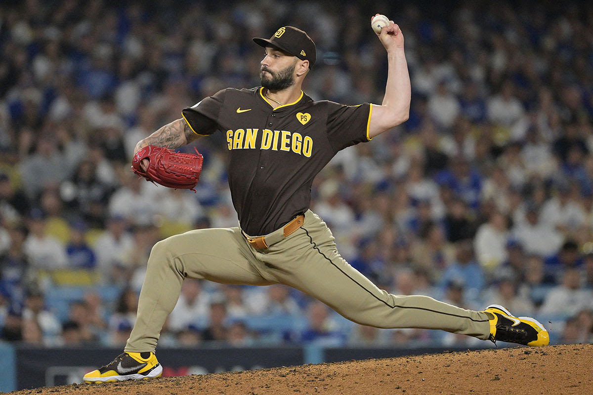Dodgers beat out Cubs, Blue Jays with $72 million Tanner Scott contract