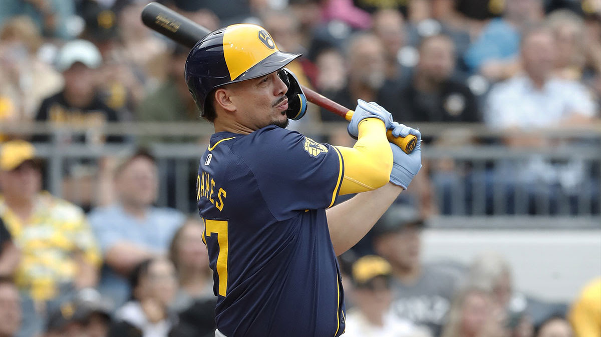 Matt Arnold makes Brewers history after securing major award