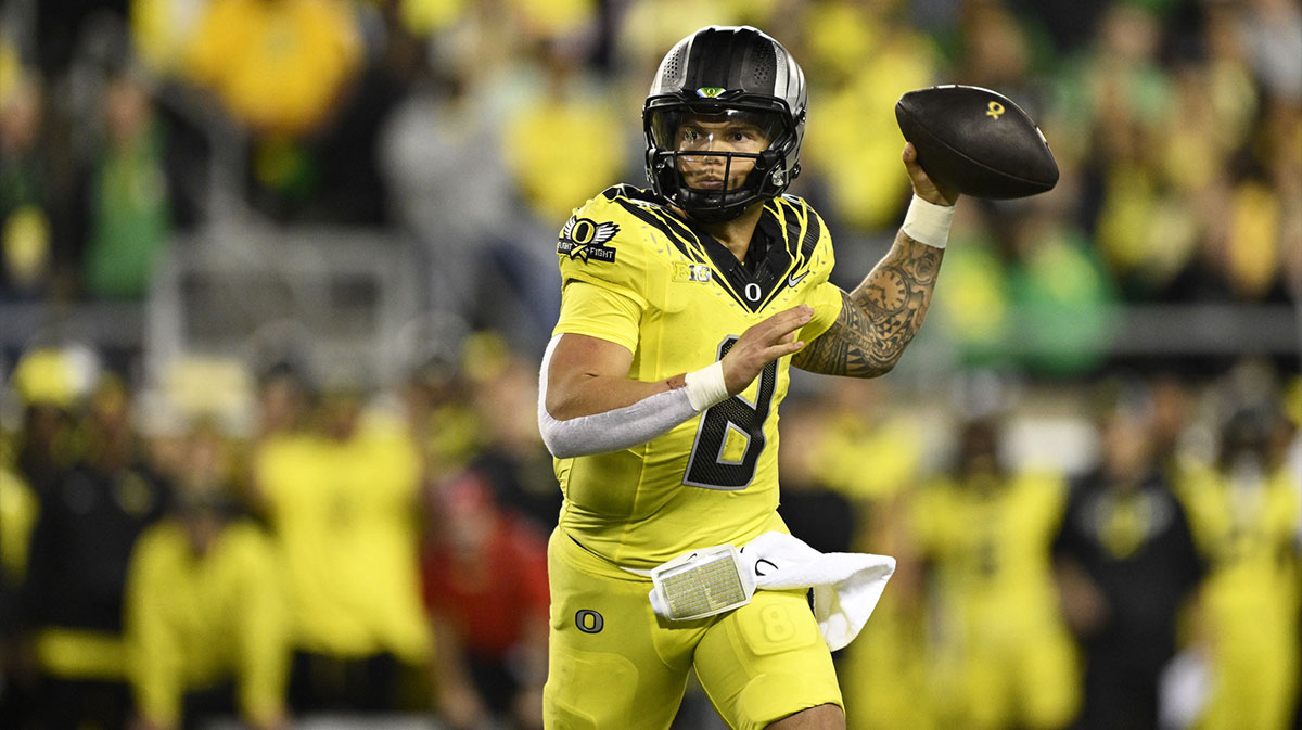 Dillon Gabriel sings Morgan Wallen in press conference after beating ...