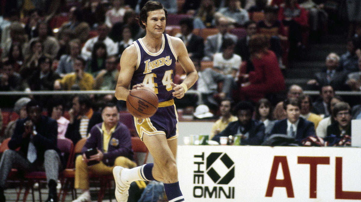 10 longest winning streaks in NBA history