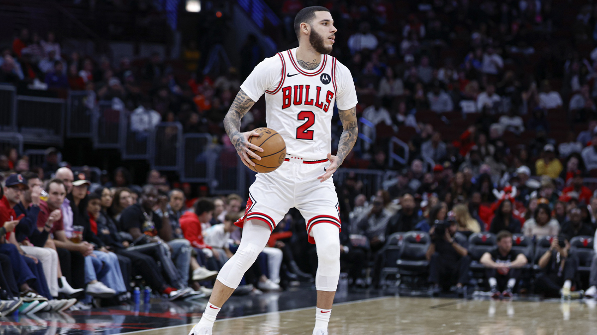 Bulls' Lonzo Ball gets heartwarming souvenir after first game in 2 years