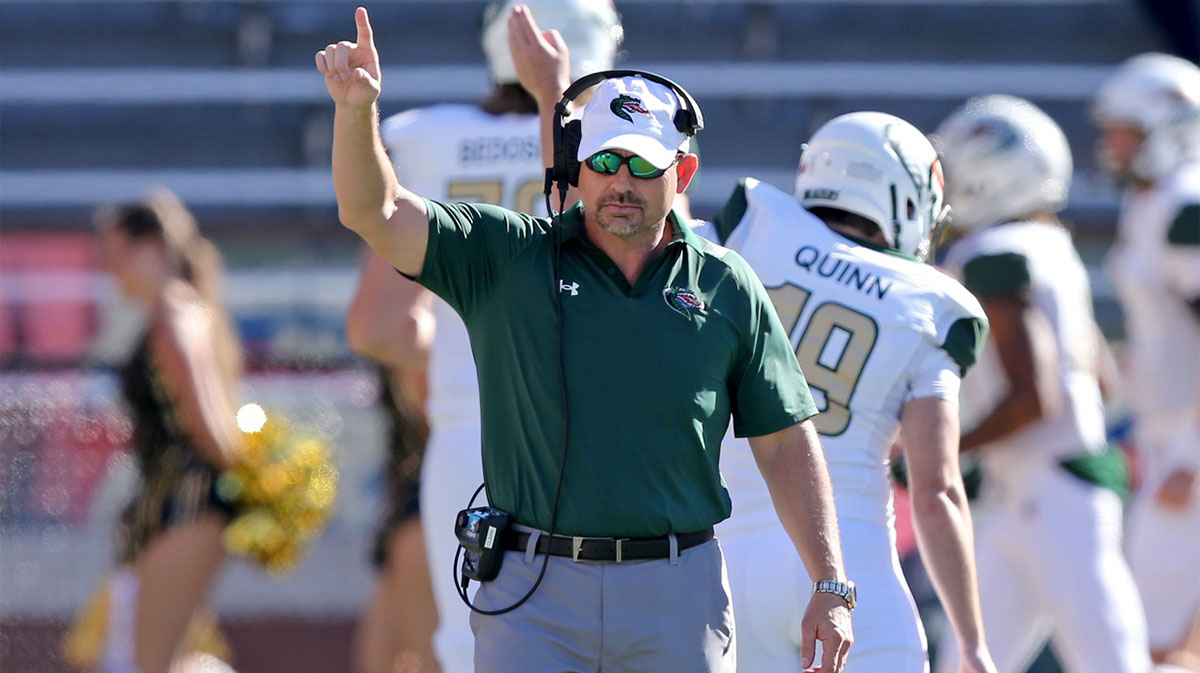 Former UAB coach 'could emerge' for Rice opening after Mike Bloomgren ...