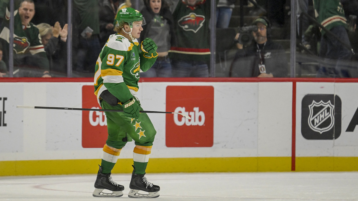 Wild's Kirill Kaprizov earns glowing review after 2-goal win over Lightning