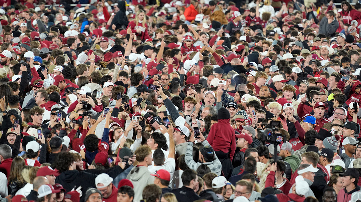 Oklahoma's stunning upset of Alabama has fans losing their minds