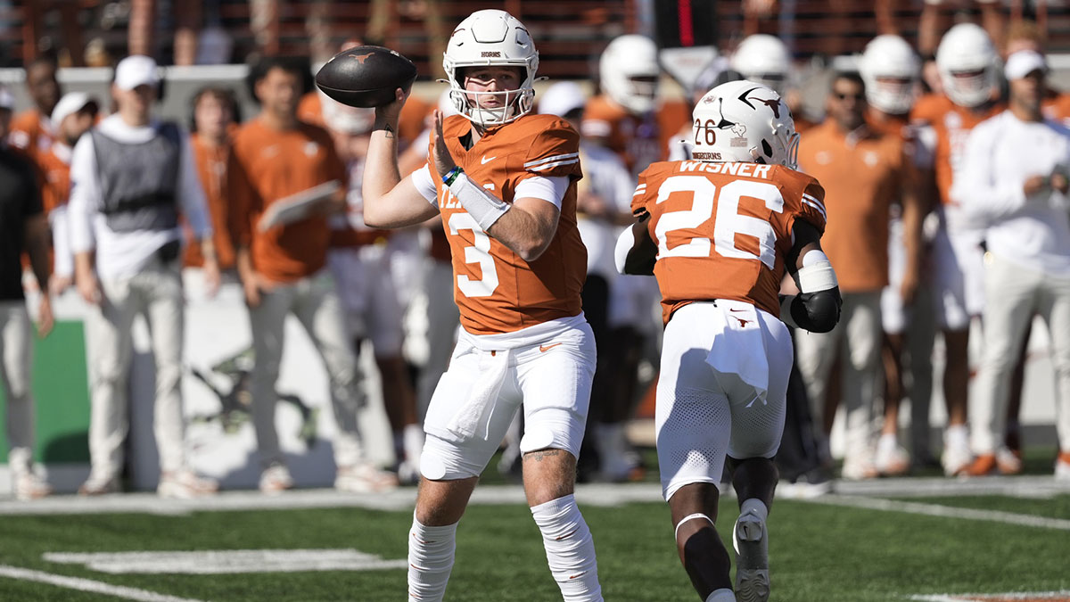 Quinn Ewers bold predictions for Texas-Arkansas showdown