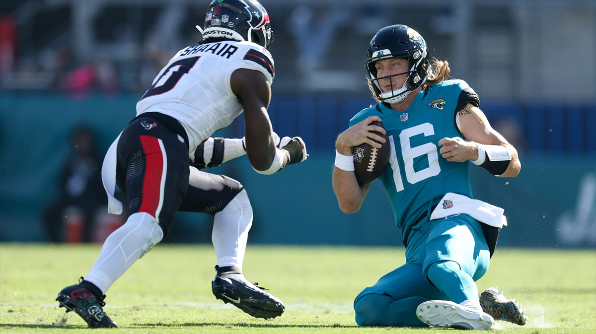 Texans' Azeez Al-Shaair breaks silence on suspension ahead of Week 18 ...