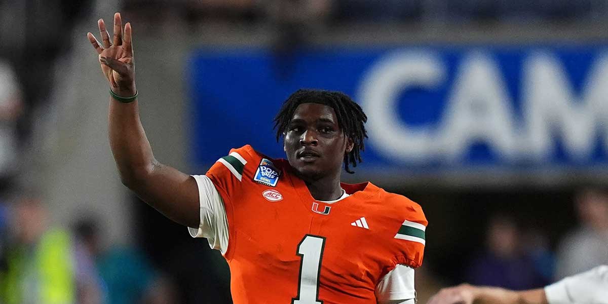 Cam Ward's stunning mid-game decision vs. Iowa State triggers intense buzz