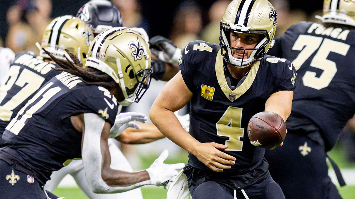 Saints' Derek Carr, Alvin Kamara get final injury updates for Week 17 ...