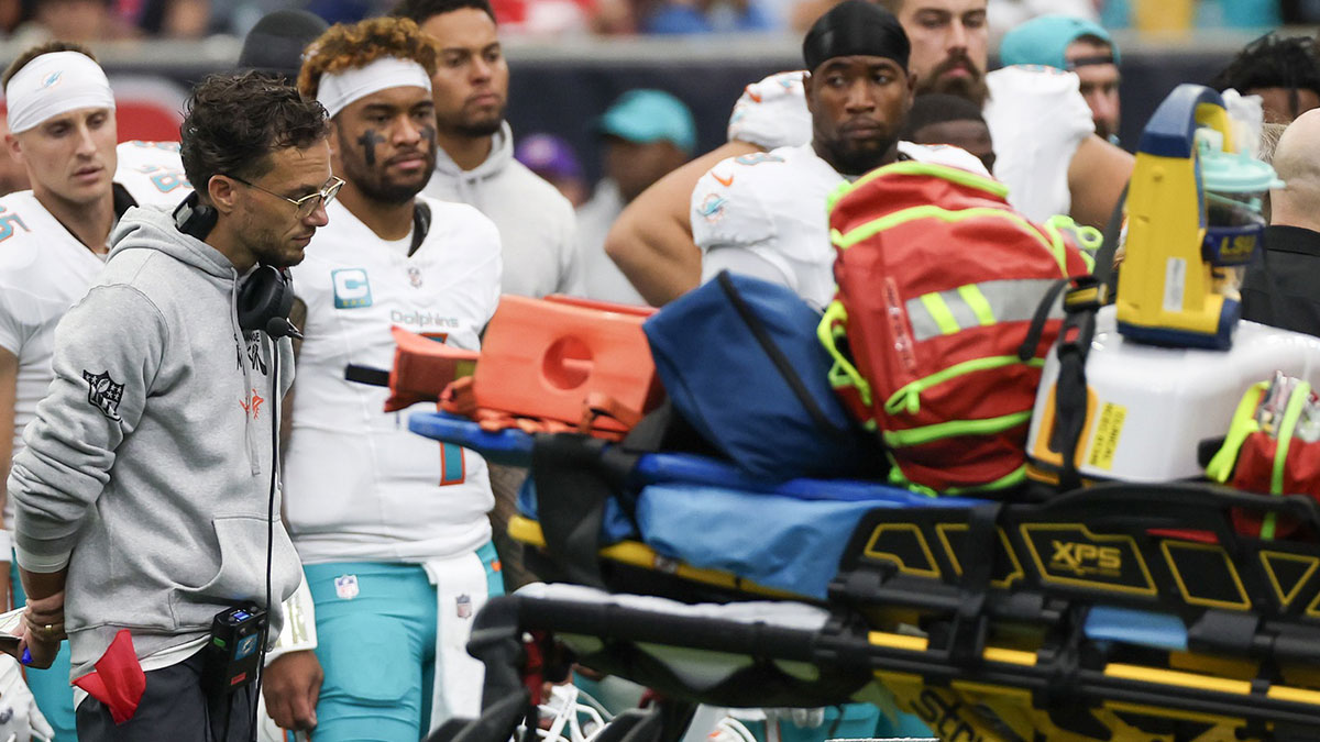 Dolphins' Grant DuBose has 'movement in all extremities' after night in ...