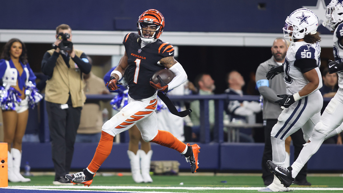 Bengals' Joe Burrow, Ja'Marr Chase share Simpsons donuts moment after MNF