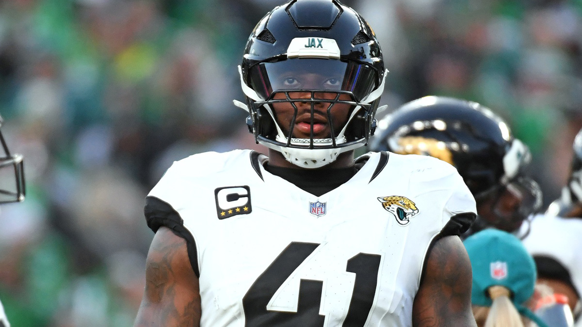 Jaguars' Josh Hines-Allen gets $16,883 fine for hit on Will Levis
