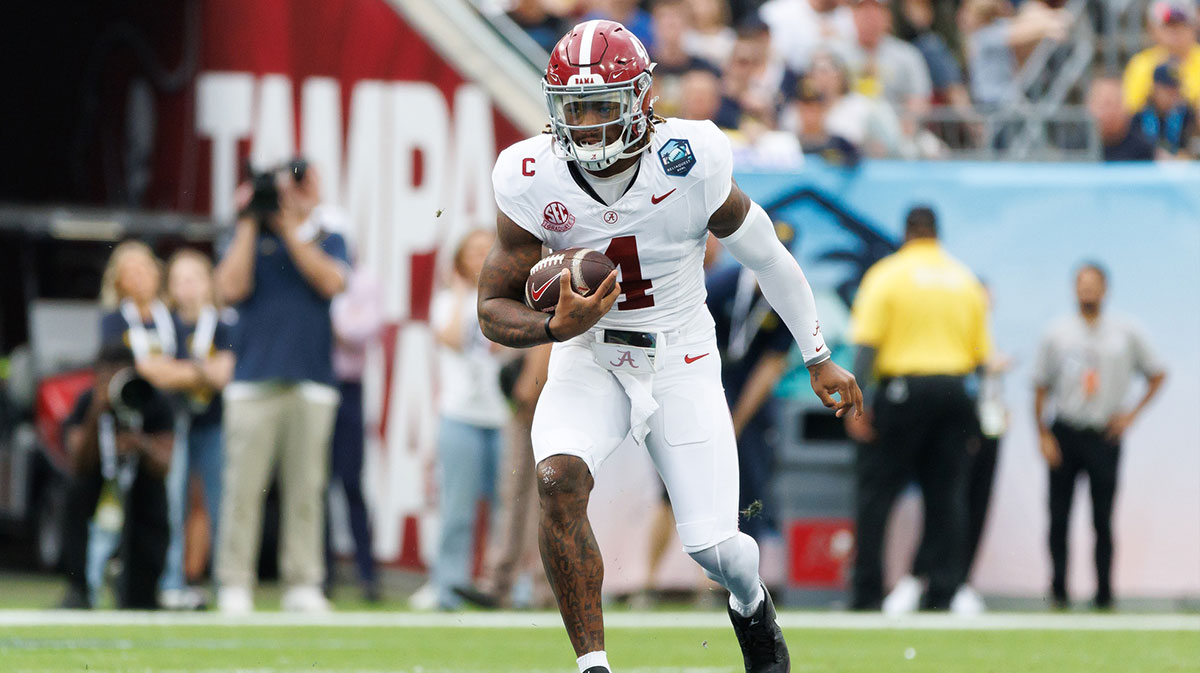 Alabama football QB Jalen Milroe clowned for 3 1st-quarter turnovers vs ...