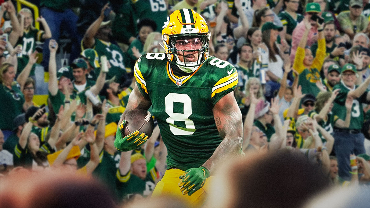 Packers fans lose it after Josh Jacobs touchdown punctuates 96-yard drive