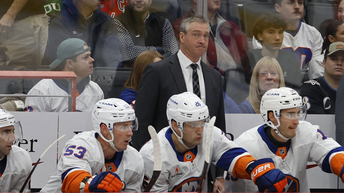 Islanders' Patrick Roy publicly calls out struggling Pierre Engvall