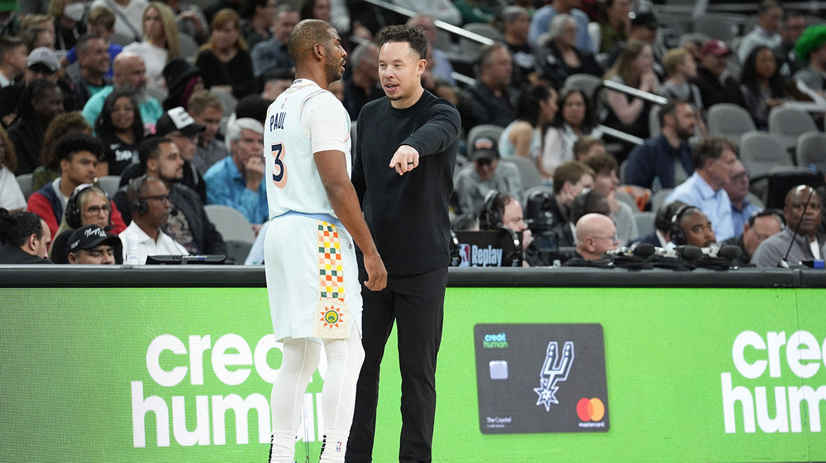 How Chris Paul has affected Mitch Johnson amid Gregg Popovich's absence