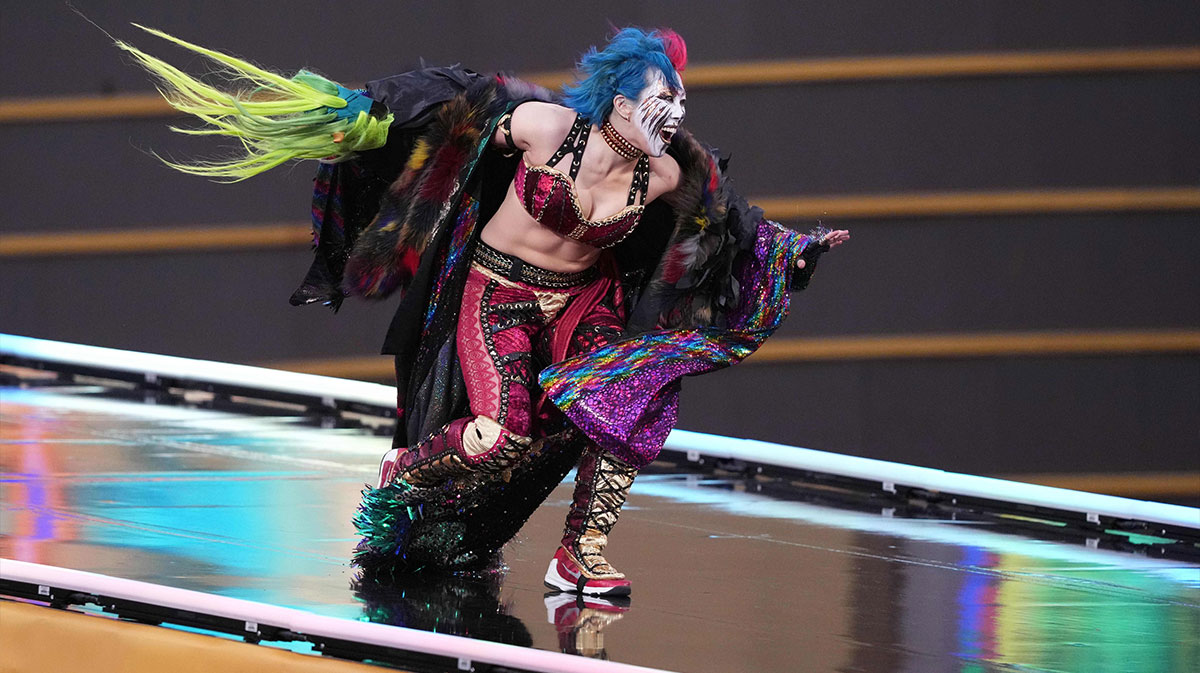 'Scared' Asuka sends warning to WWE fans trying to make 'romantic' advances