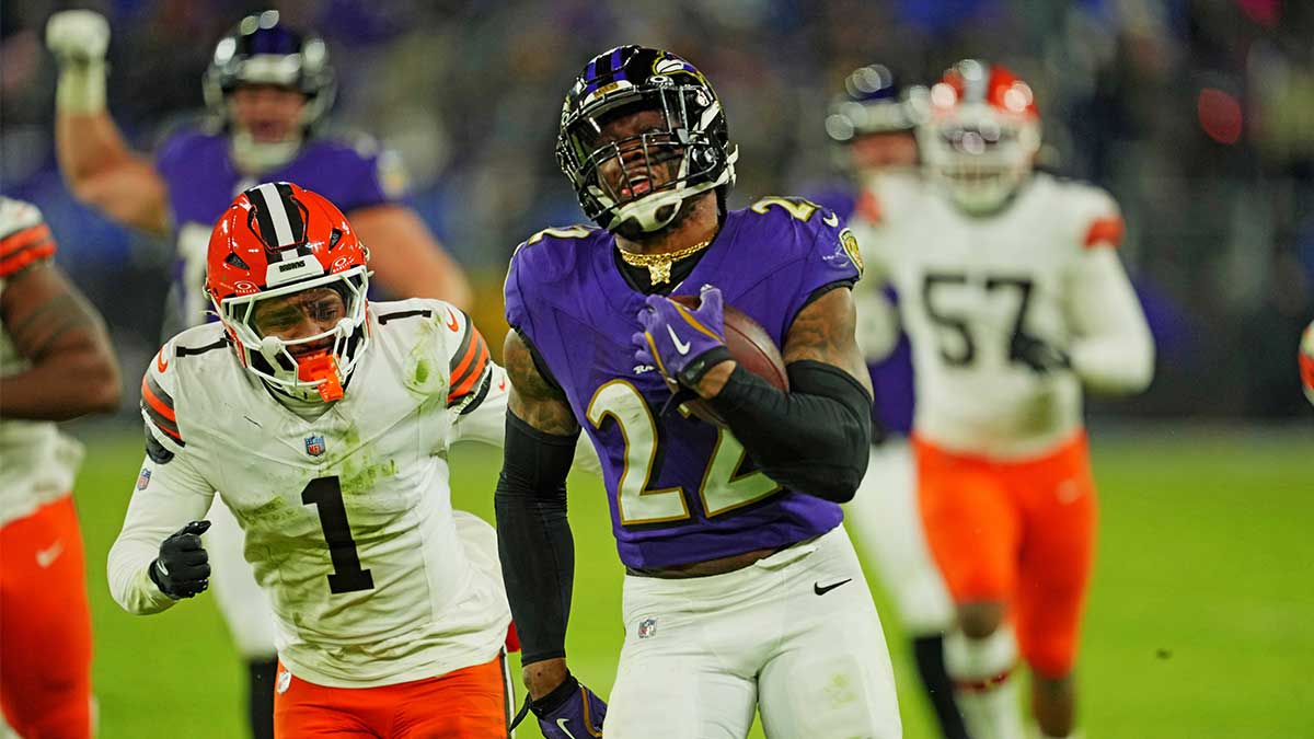 Ravens' Derrick Henry pulls off wild feat not seen before in NFL ...