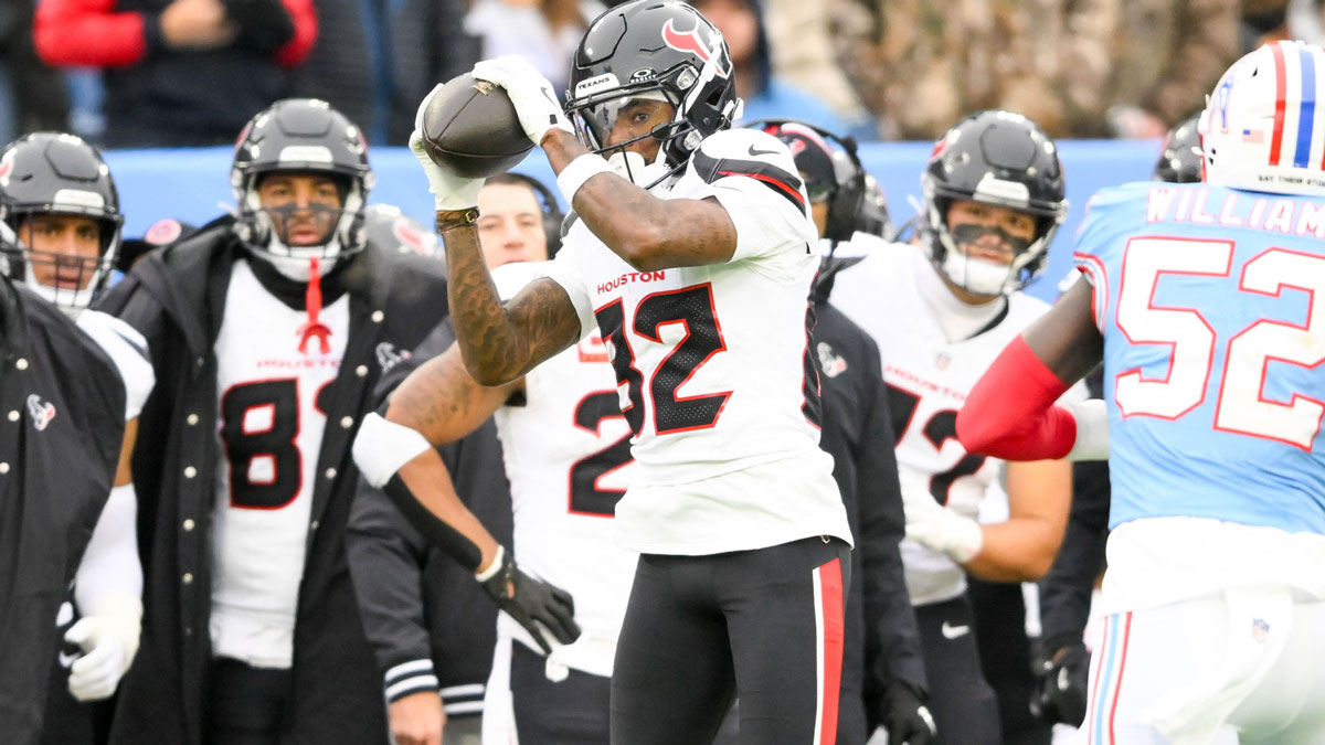 DeMeco Ryans reveals the Diontae Johnson game plan for Texans-Chargers ...