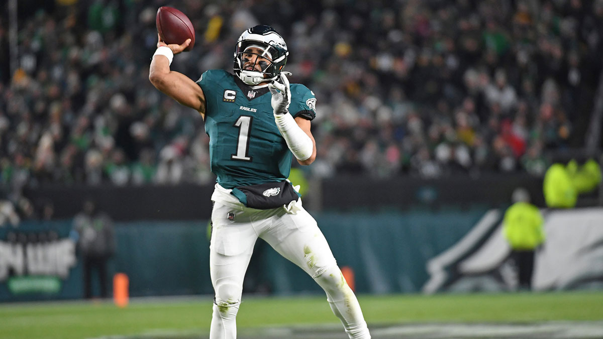 Eagles' Jalen Hurts gives cryptic update after injury scare vs. Rams