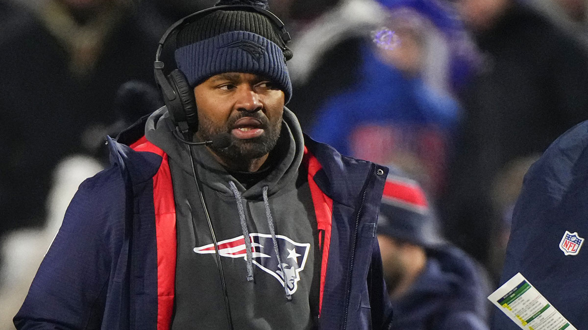 Robert Kraft Reveals How Fan Reactions Impacted Jerod Mayos Firing