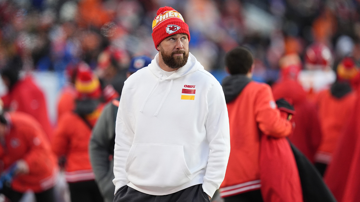 Travis Kelce details experience on Adam Sandler's Happy Gilmore 2 set