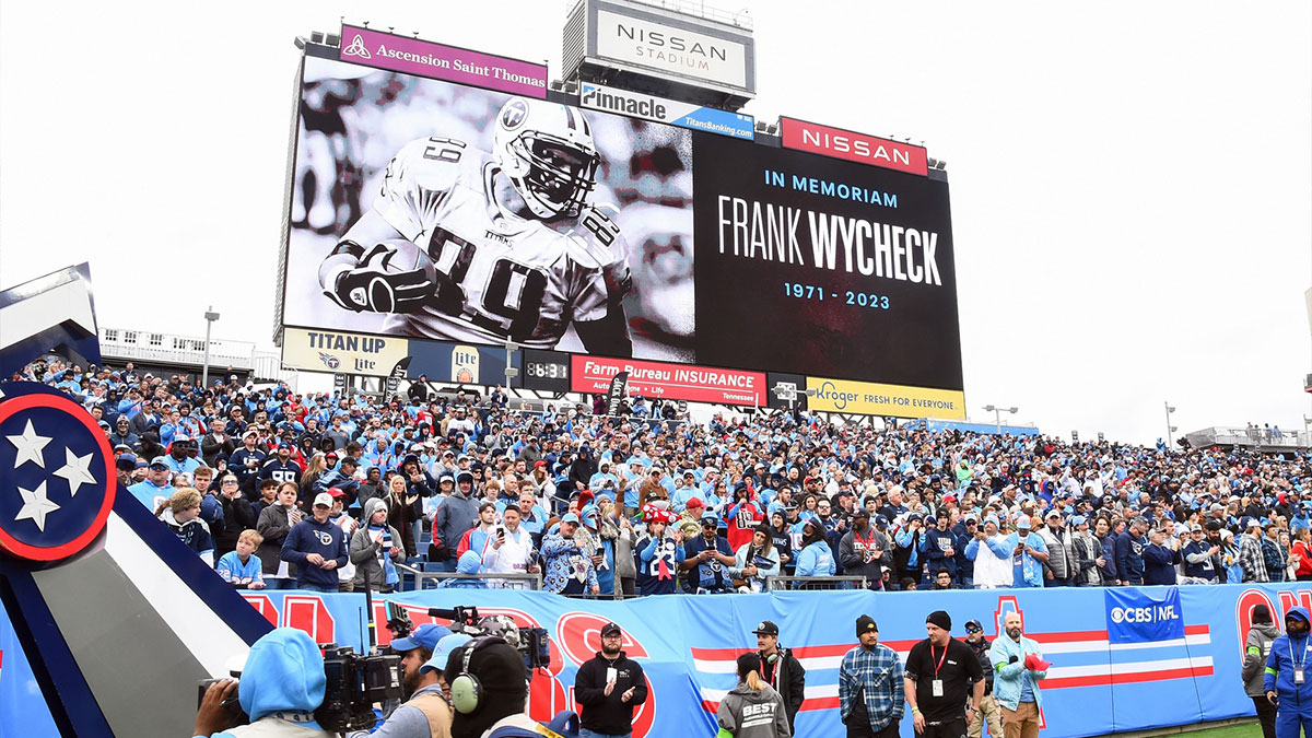 Frank Wycheck's family reveals CTE diagnosis
