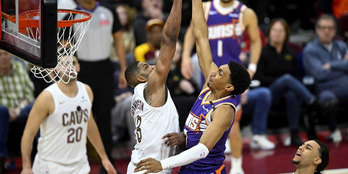 Cavs big man Tristan Thompson earns his stripes in win over Suns